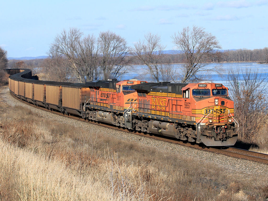 BNSF 5657